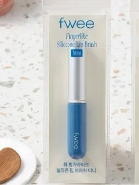 Fwee | Makeup | Fwee Fingerlike Silicone Lip Brush Mini K Beauty | Poshmark